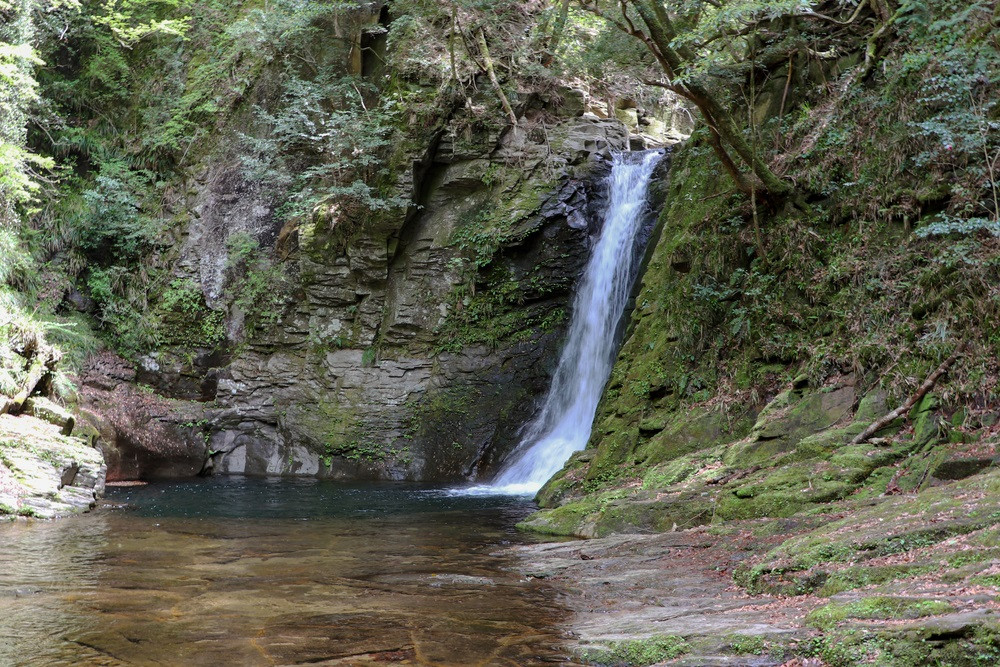 琵琶瀑布旅遊指南 | 熱門景點資訊、交通地圖 | ezTravel易遊網